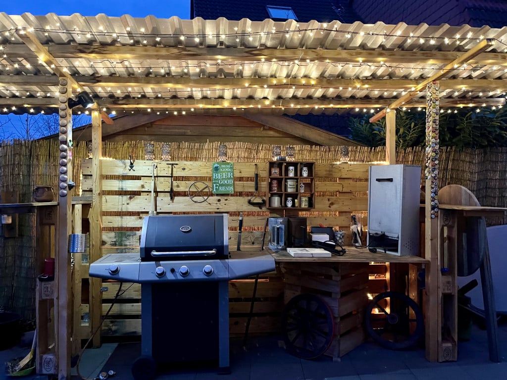 Grillunterstand selbst bauen: Tipps und Tricks