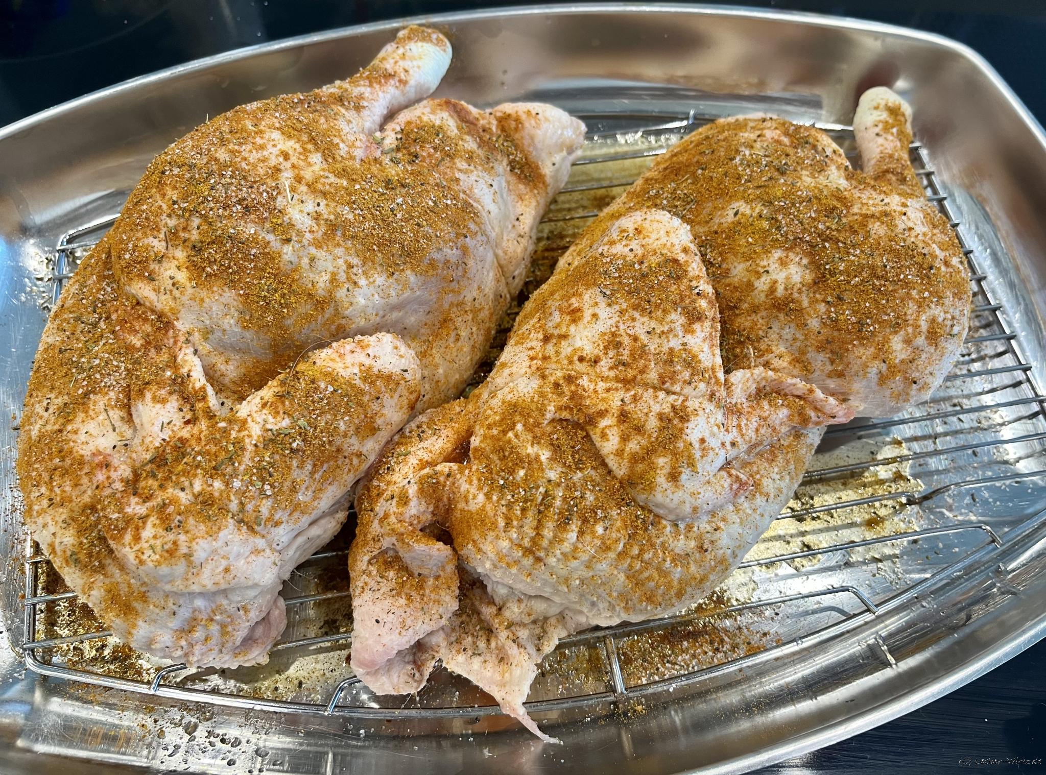 Kip met patat en appelmoes - Hähnchen, Pommes und Apfelmus